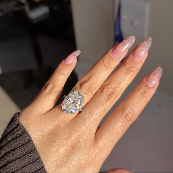 Jewelry | 2ct Oval Cut Big Real Moissanite Vvs1 Color D Ring Size 6 ...